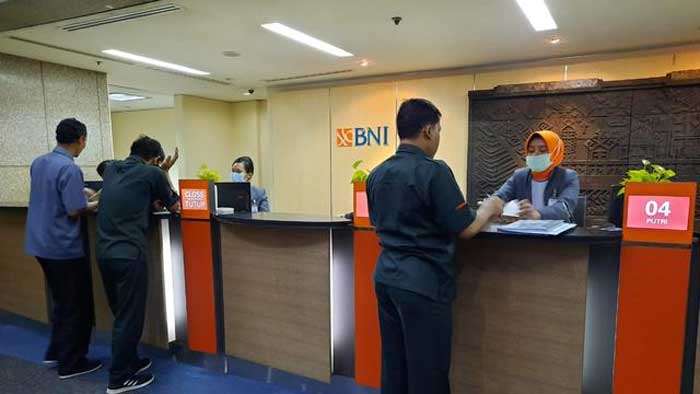 √ 150+ Gaji Pegawai Bank BNI Semua Jabatan [2022]